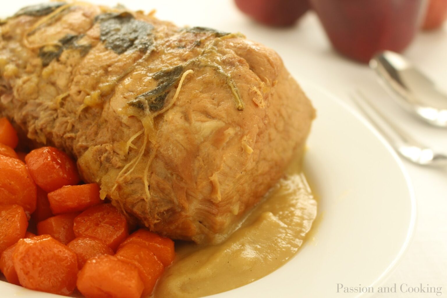 Lonza di Maiale Arrosto con Crema di Mele (Roasted Pork Loin with ...