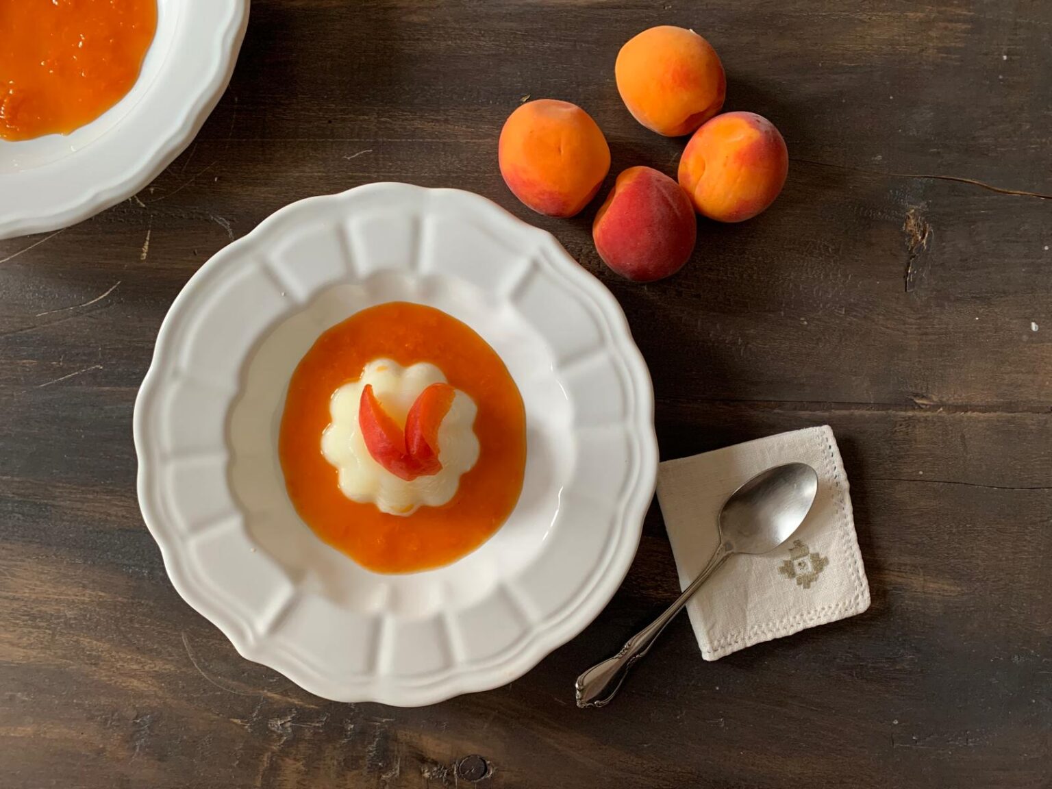 Gelatina di Latte di Capra (Goat Milk Jello) - Passion and cooking